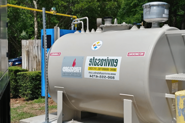 Vertical vs Horizontal Fuel Storage Tanks: Which is Best for You